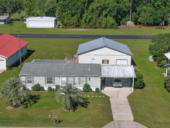 Best Airparks & Fly-in Communities in Florida - AV8 Realty